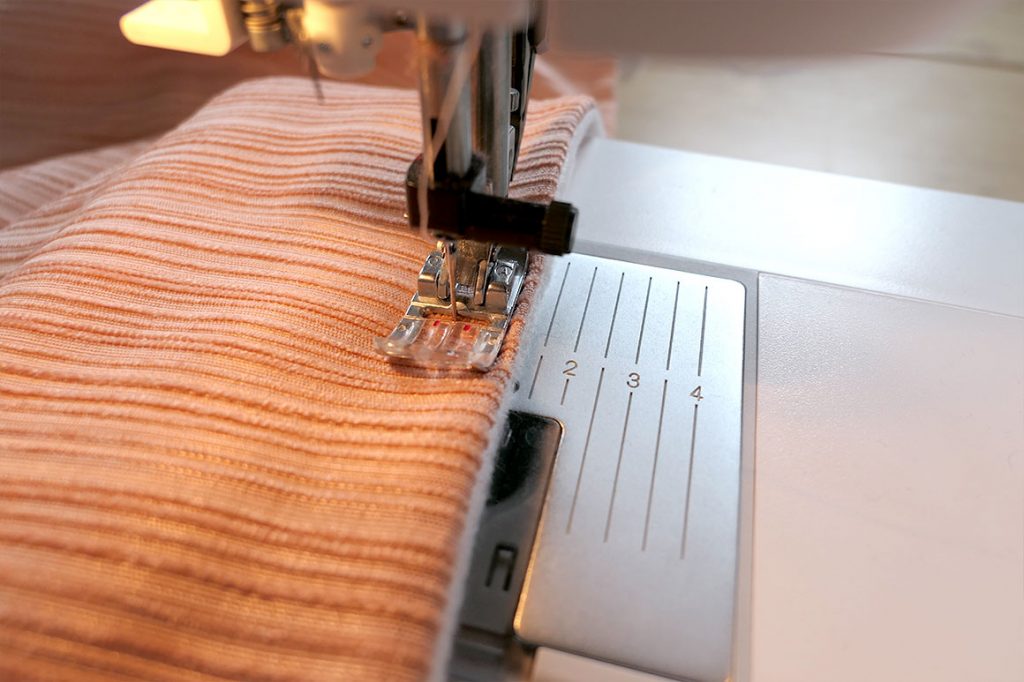 DIY: Grote plaid en bijpassend kussen - My Simply Special